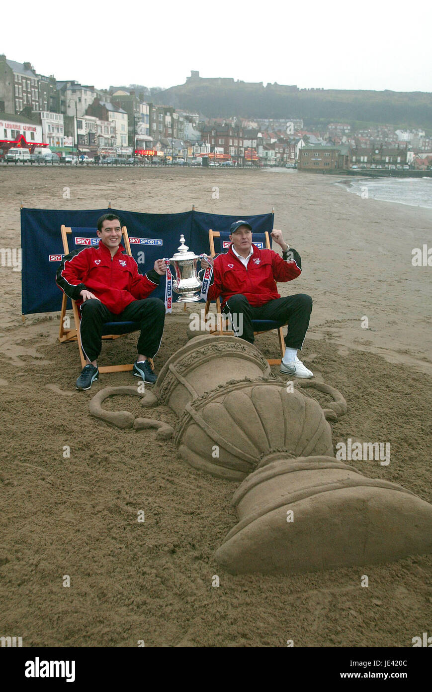 RUSSELL SLADE & MARK QUAYLE SCARBOROUGH SOUTH BAY BEACH SOUTH BEACH ...