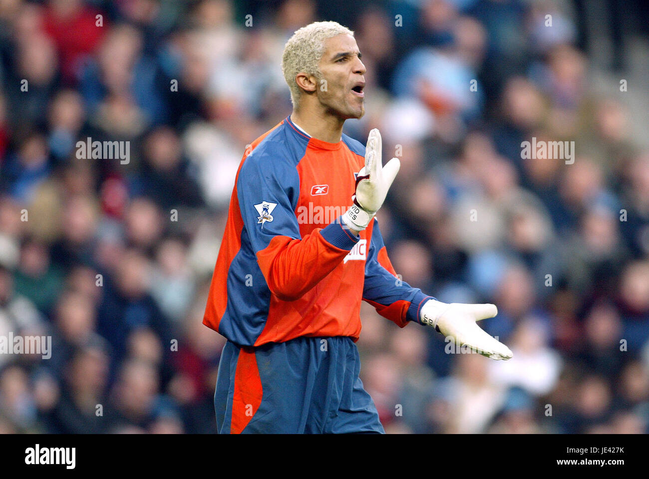 DAVID JAMES MANCHESTER CITY FC CITY OF MANCHESTER STADIUM MANCHESTER ...