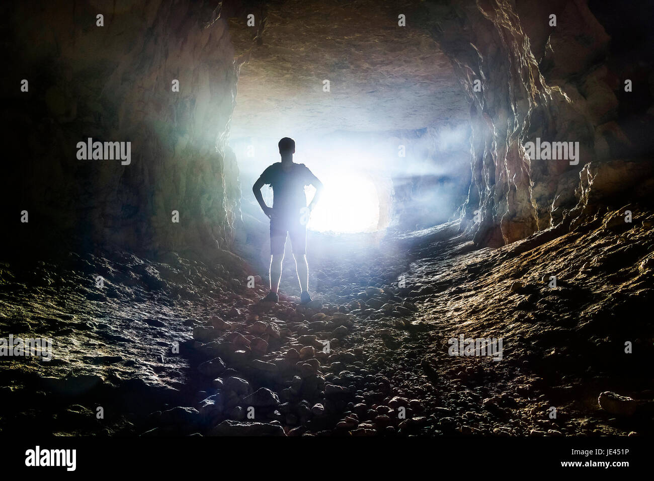 Spooky cave entrance hi-res stock photography and images - Alamy
