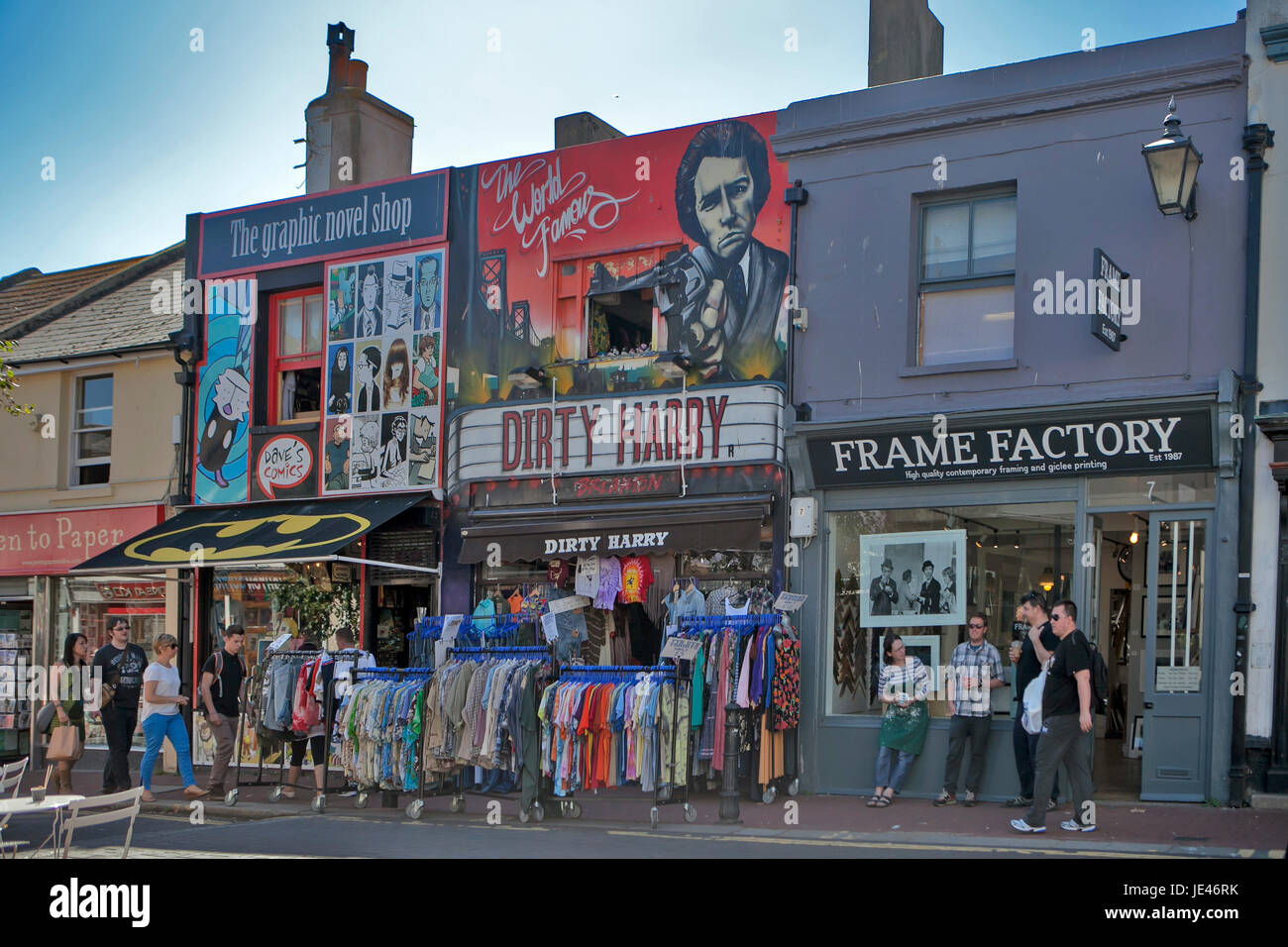 Brighton clothes shops hi-res stock photography and images - Alamy