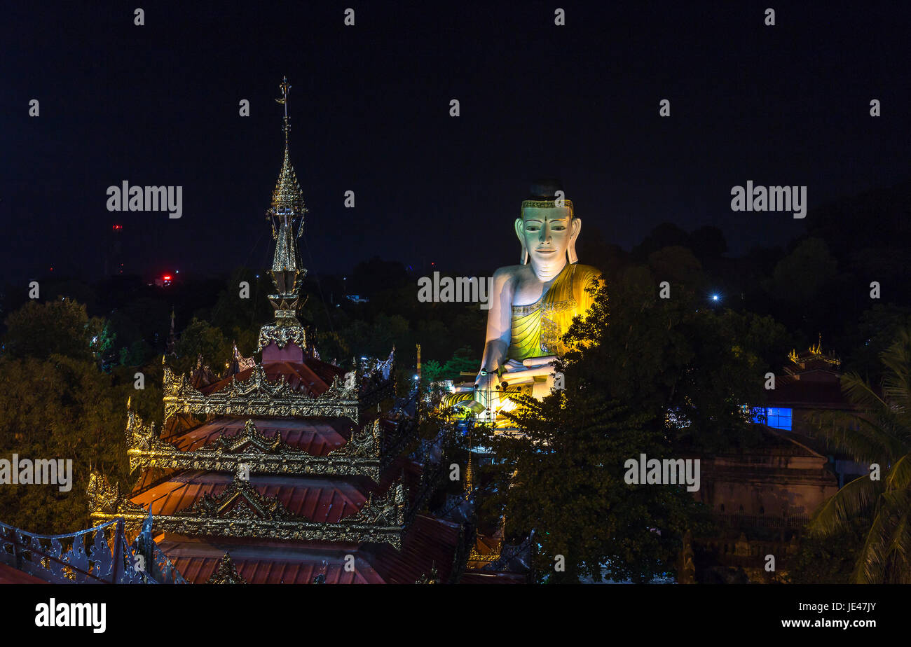 Shwe San Daw pagoda Pyay Myanmar Burma pagoda temple in Myanmar Stock ...