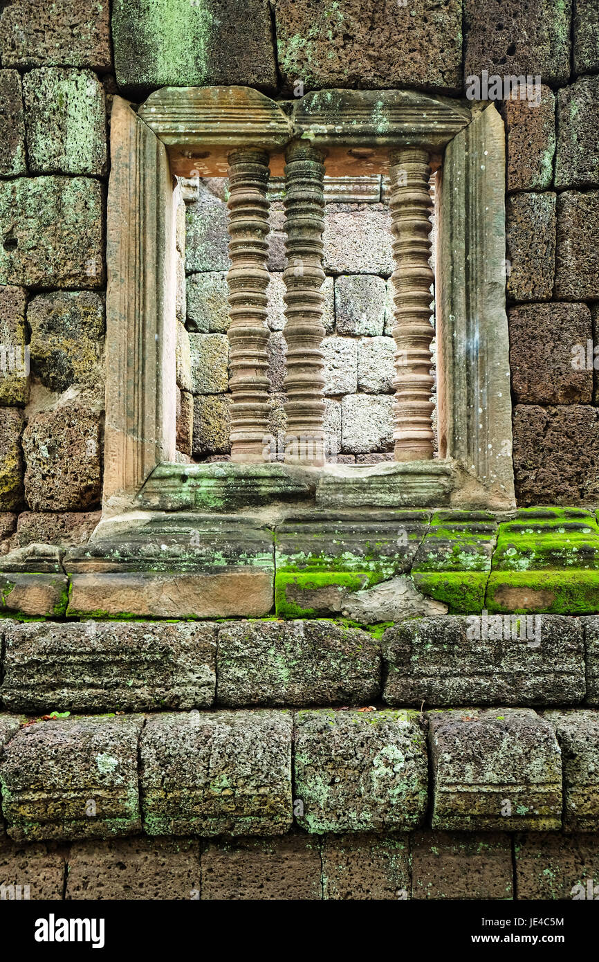 Khmer ruinen hi-res stock photography and images - Alamy