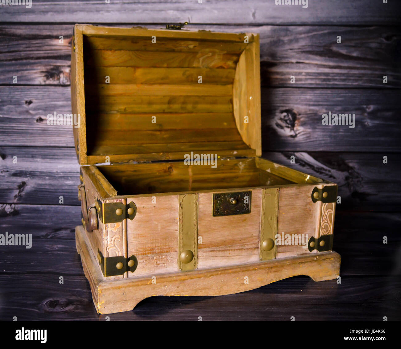 Chest Treasure Chest Stock Photo - Alamy