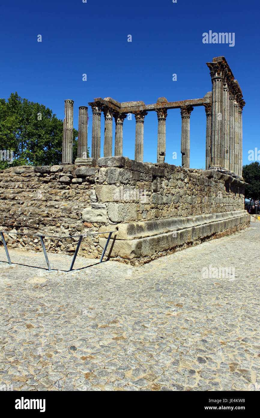 Roman temple, Evora, Portugal Stock Photo - Alamy