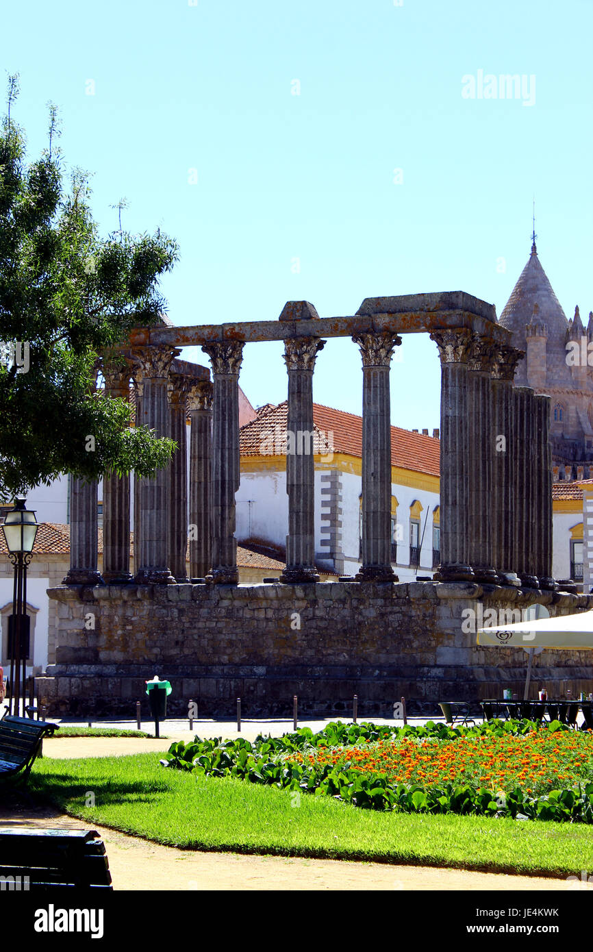 Roman temple, Evora, Portugal Stock Photo - Alamy
