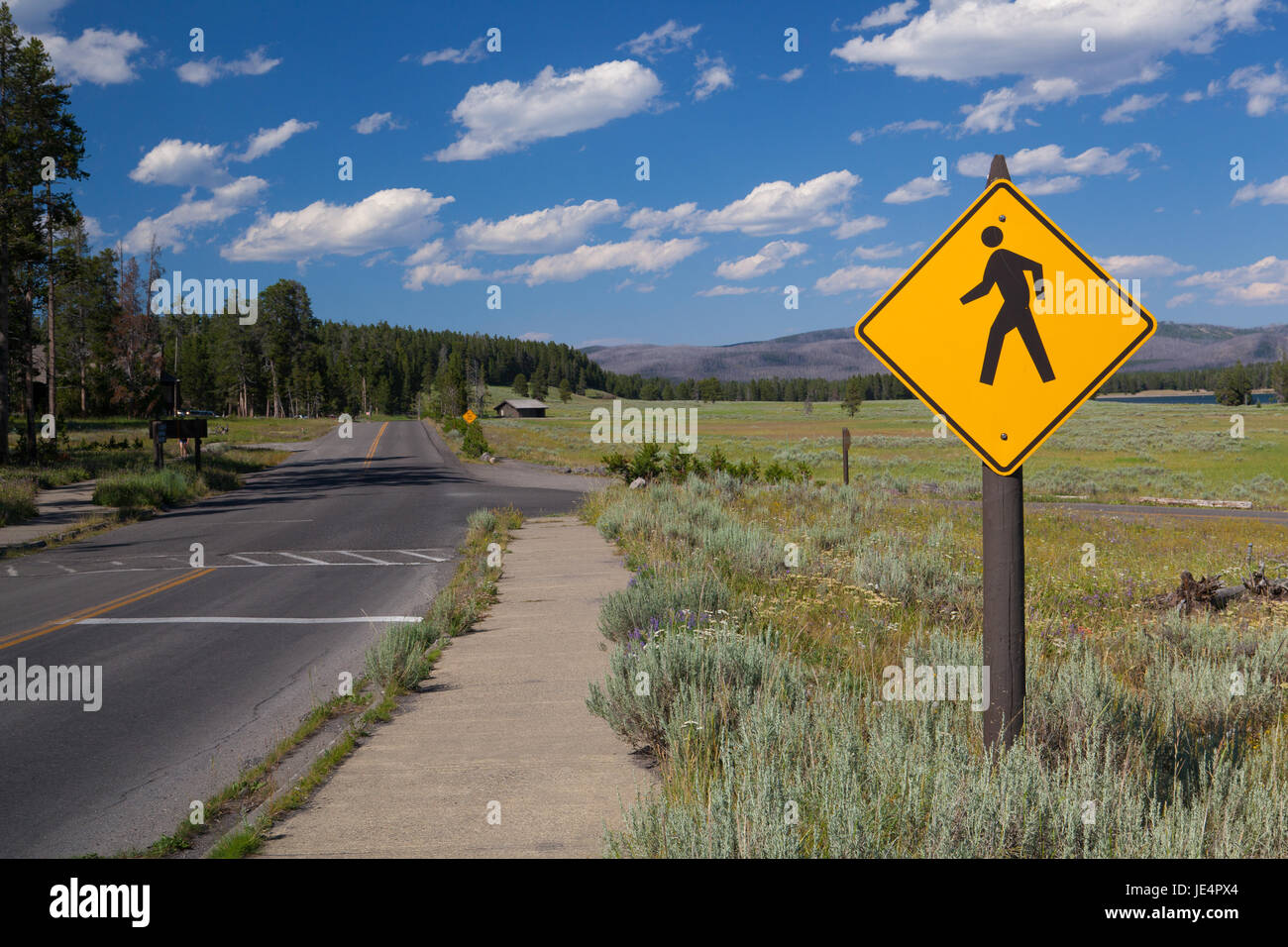 Warning sign yellowstone national park hi-res stock photography and ...
