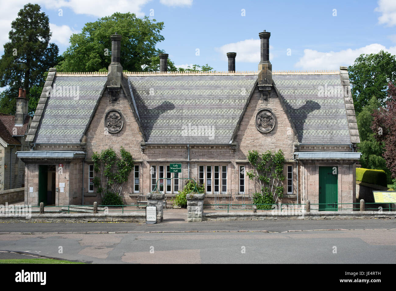 Lady waterford hi-res stock photography and images - Alamy