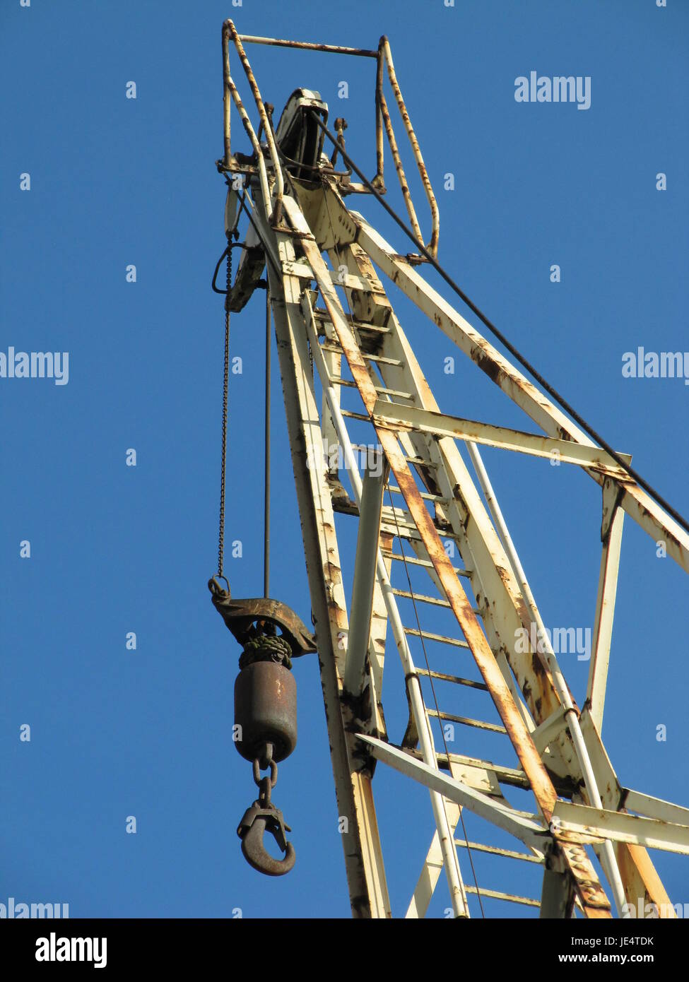 Mechanical lifter hi-res stock photography and images - Alamy