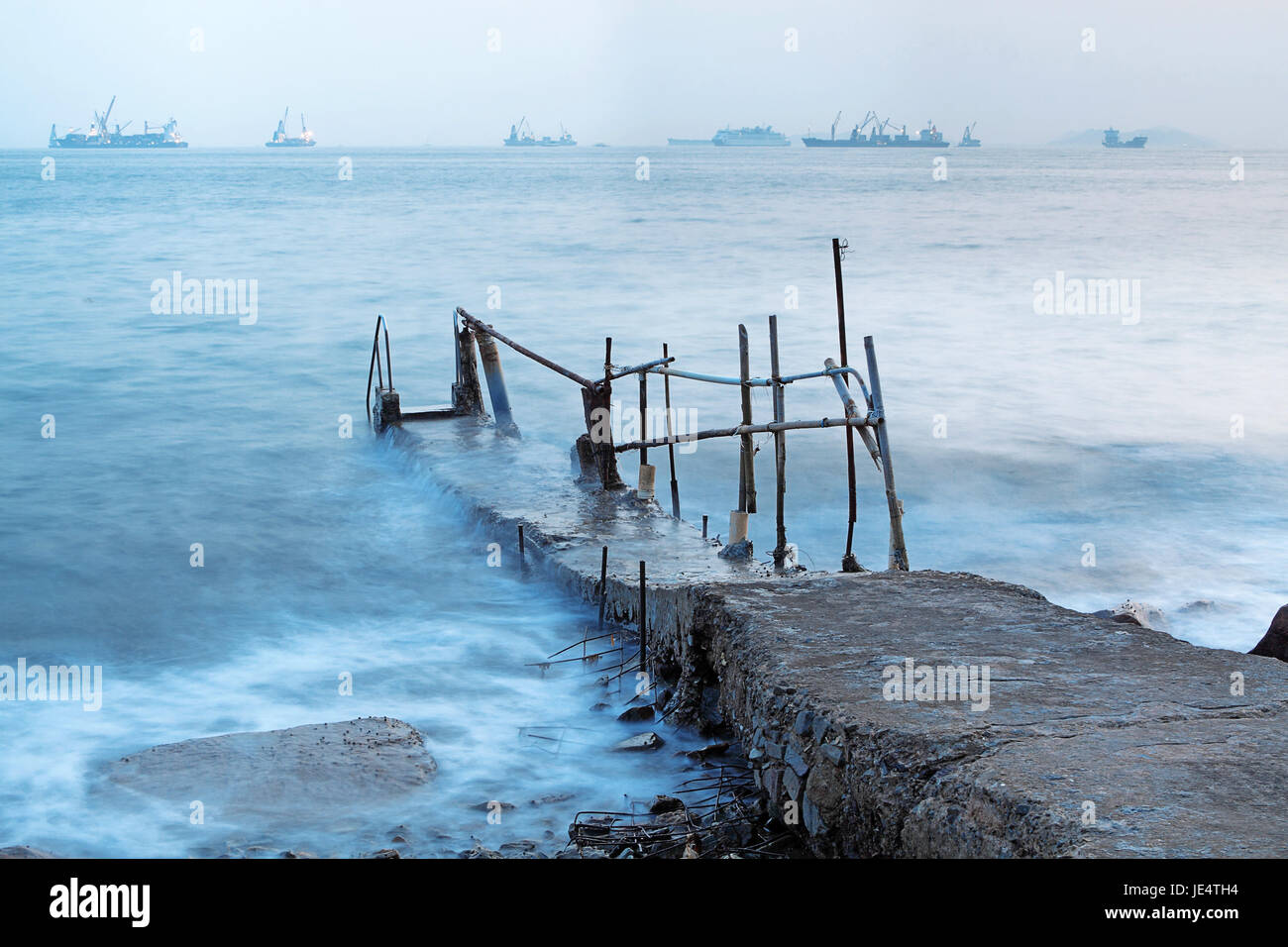Bathing pavilion (Chinese: 泳棚) is a structure for bathing and swimming ...