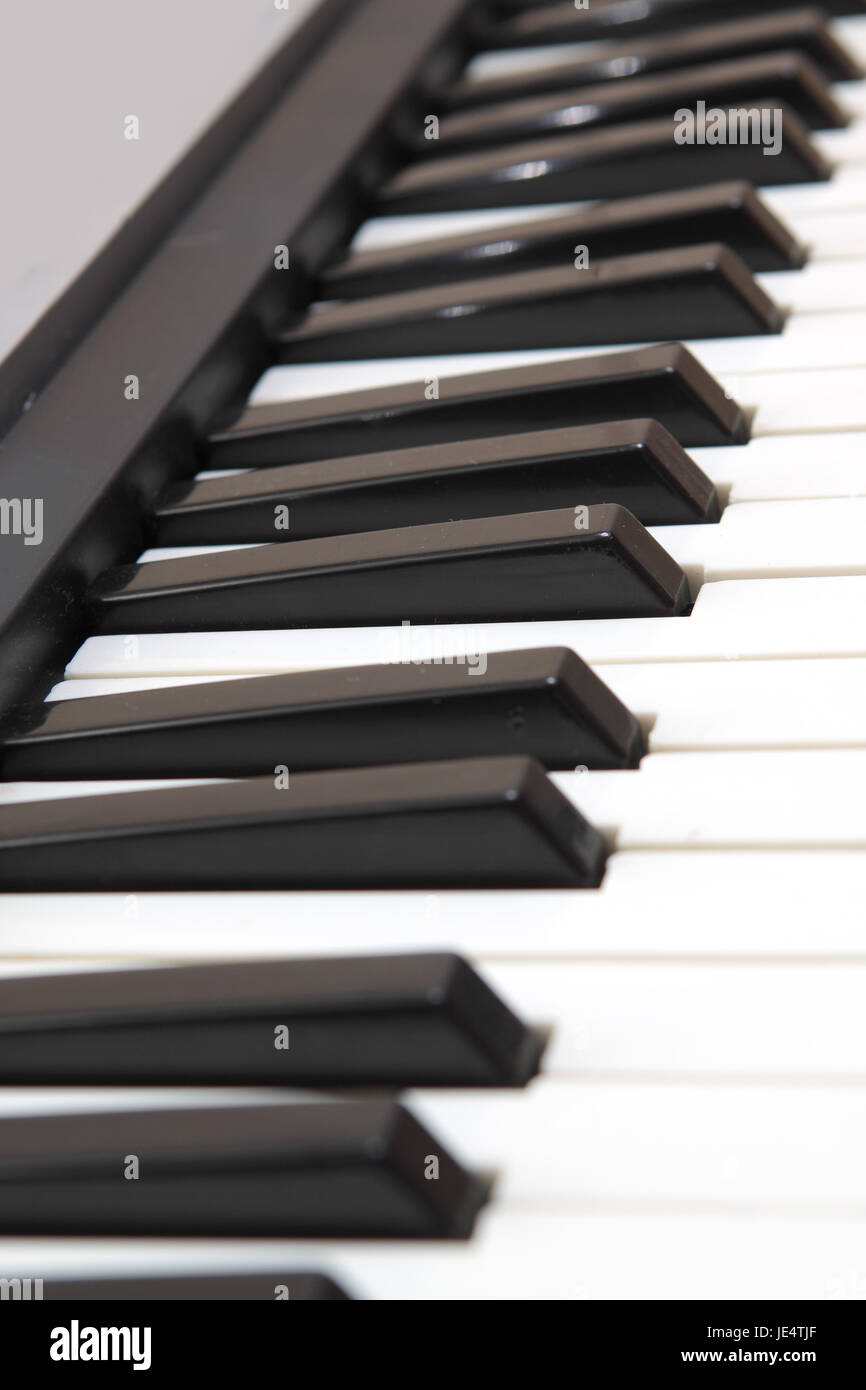 piano keyboard close up Stock Photo - Alamy