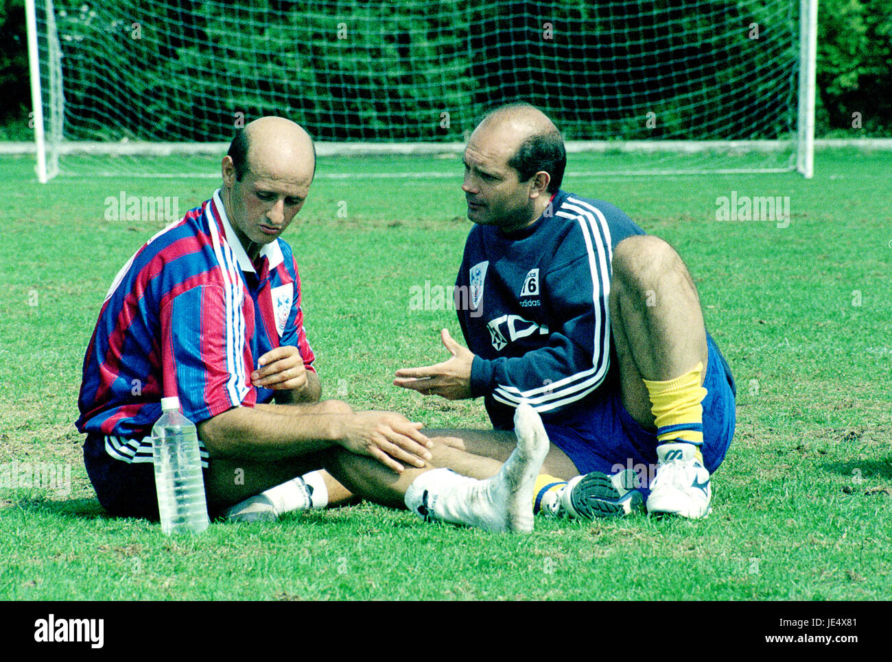 Italian footballer Attilio Lombardo with coach Ray Wilkins at Crystal ...