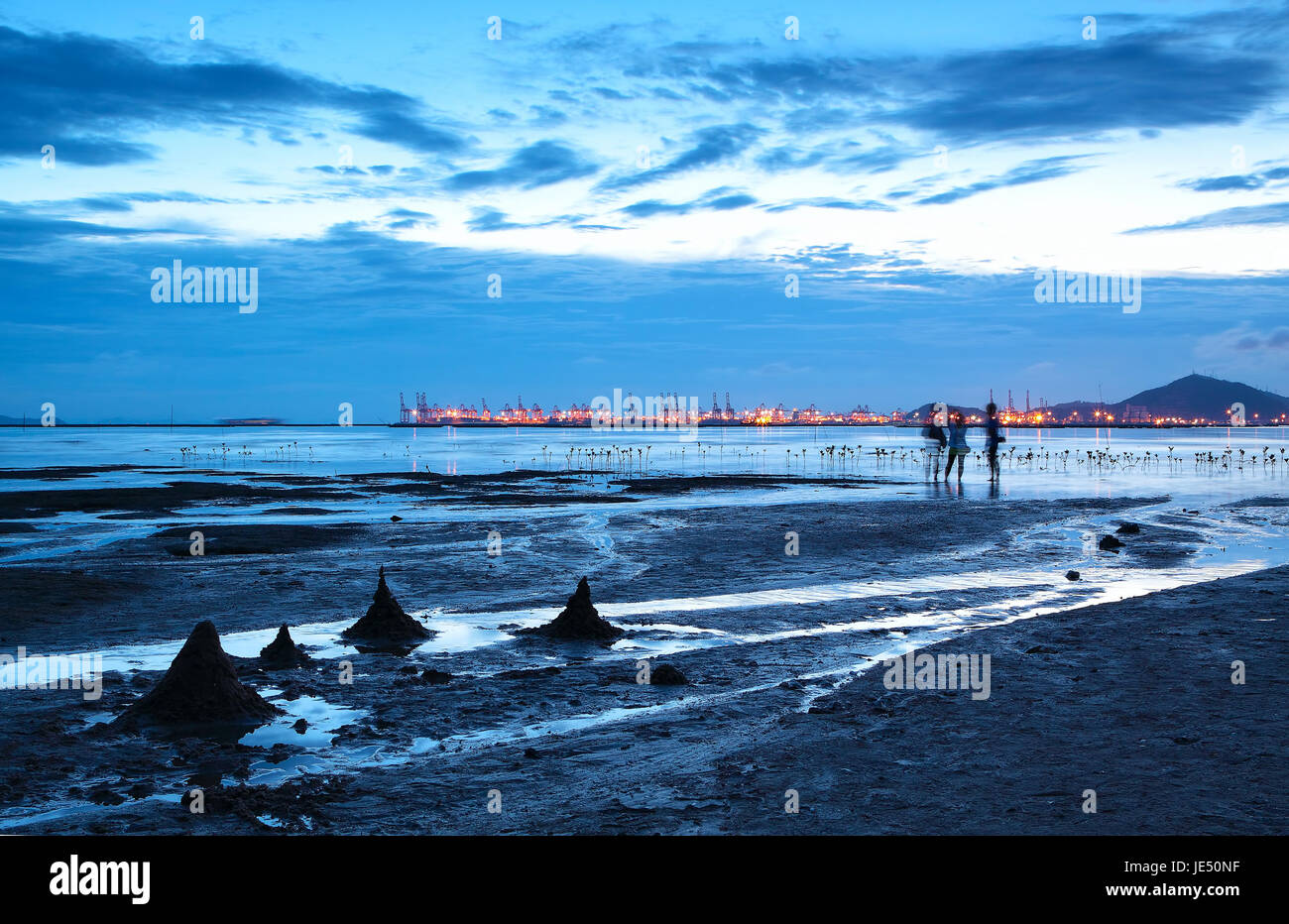 sunset shingle coast in hong kong Stock Photo - Alamy