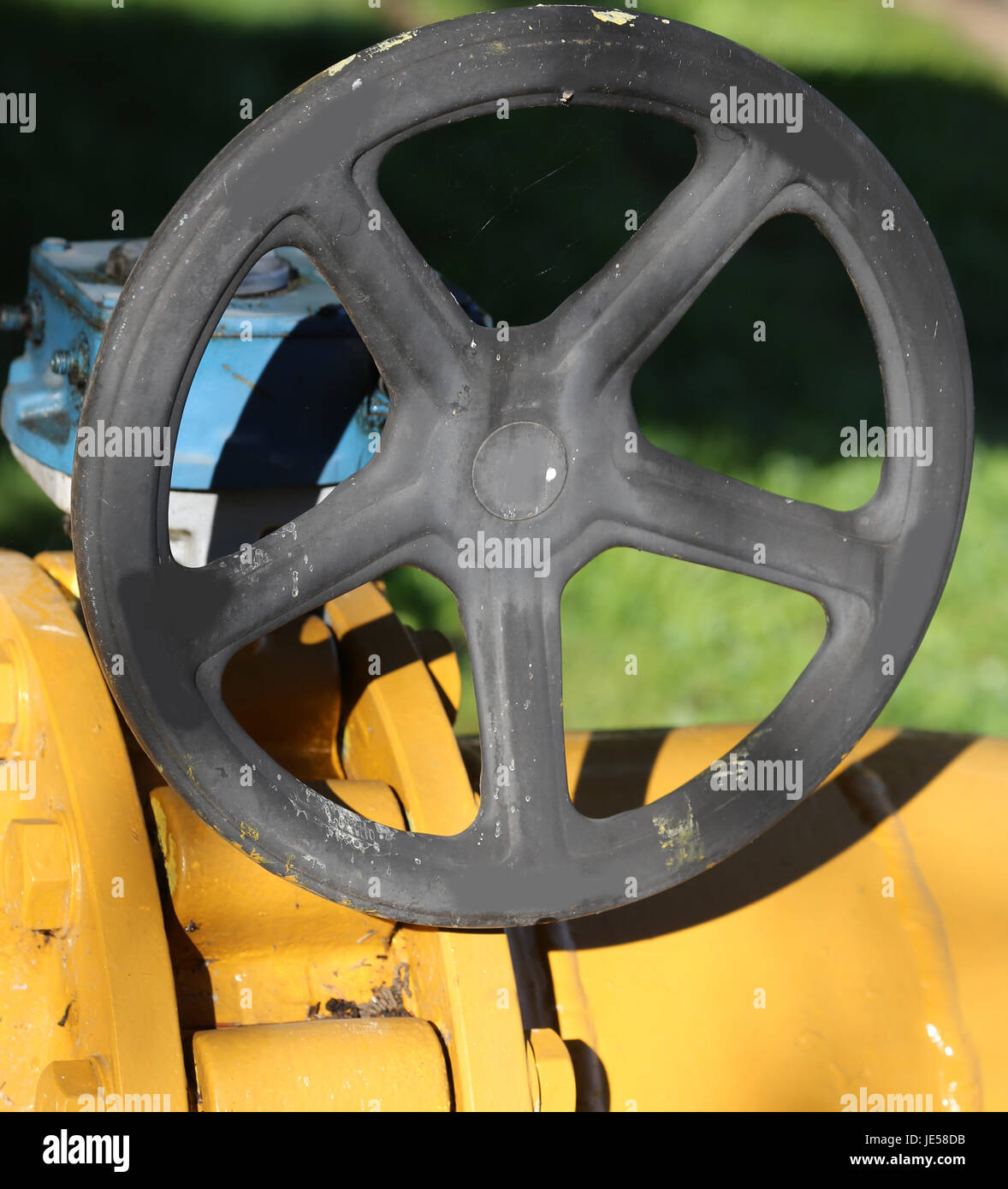 Large shut-off valve for closing the industrial piping Stock Photo - Alamy