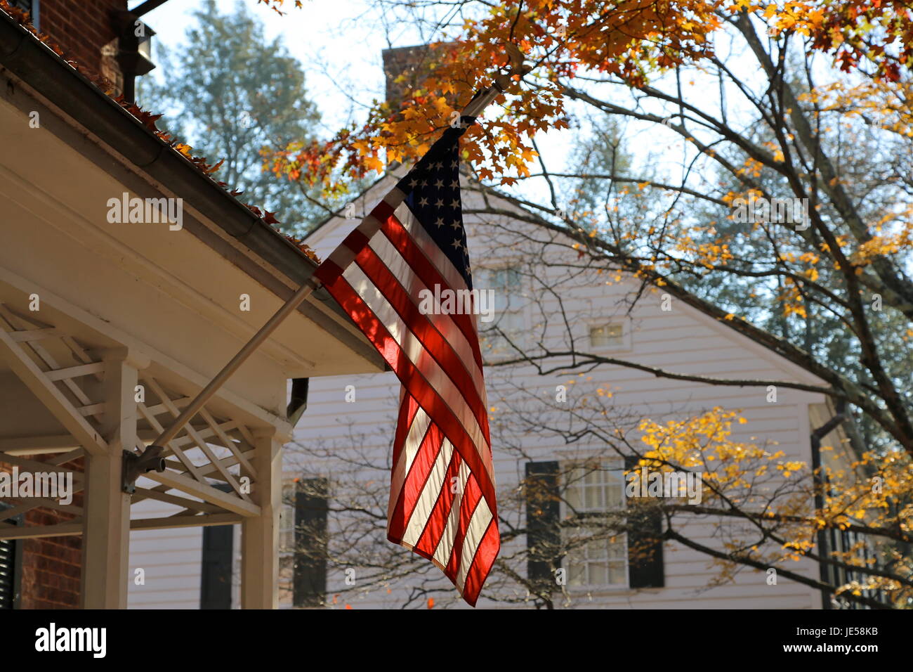 Old american flag 13 stars hi-res stock photography and images - Alamy