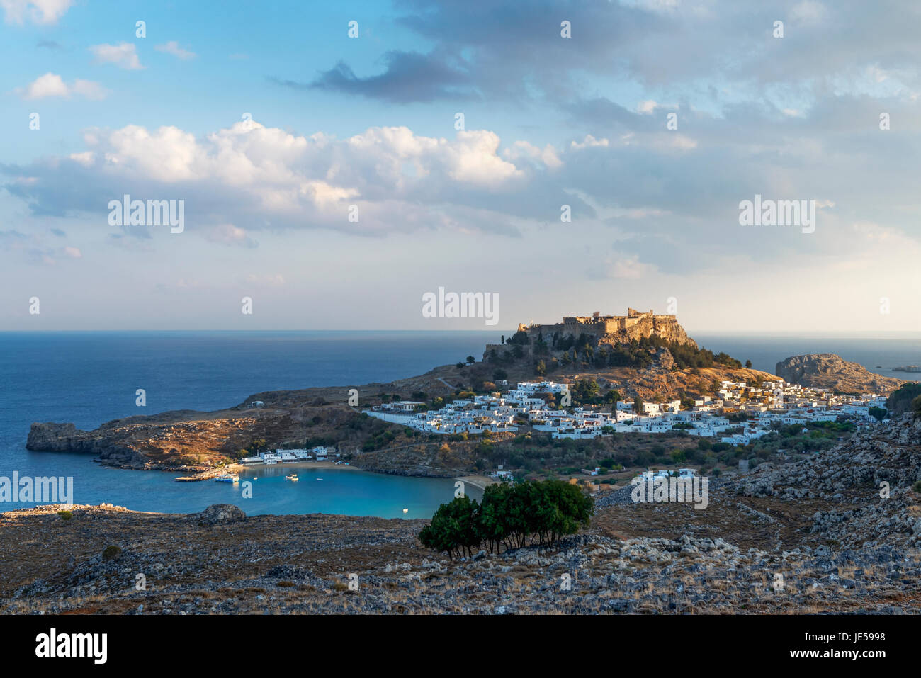 Lindos castle greece hi-res stock photography and images - Alamy