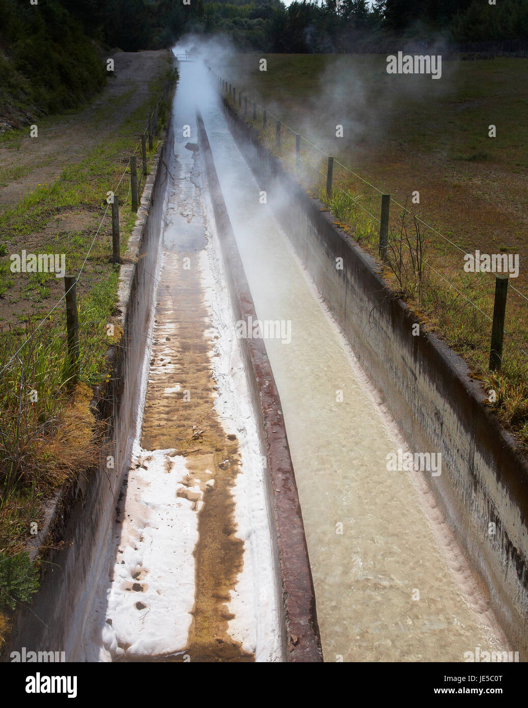 Runoff geothermal plant taupo Stock Photo - Alamy