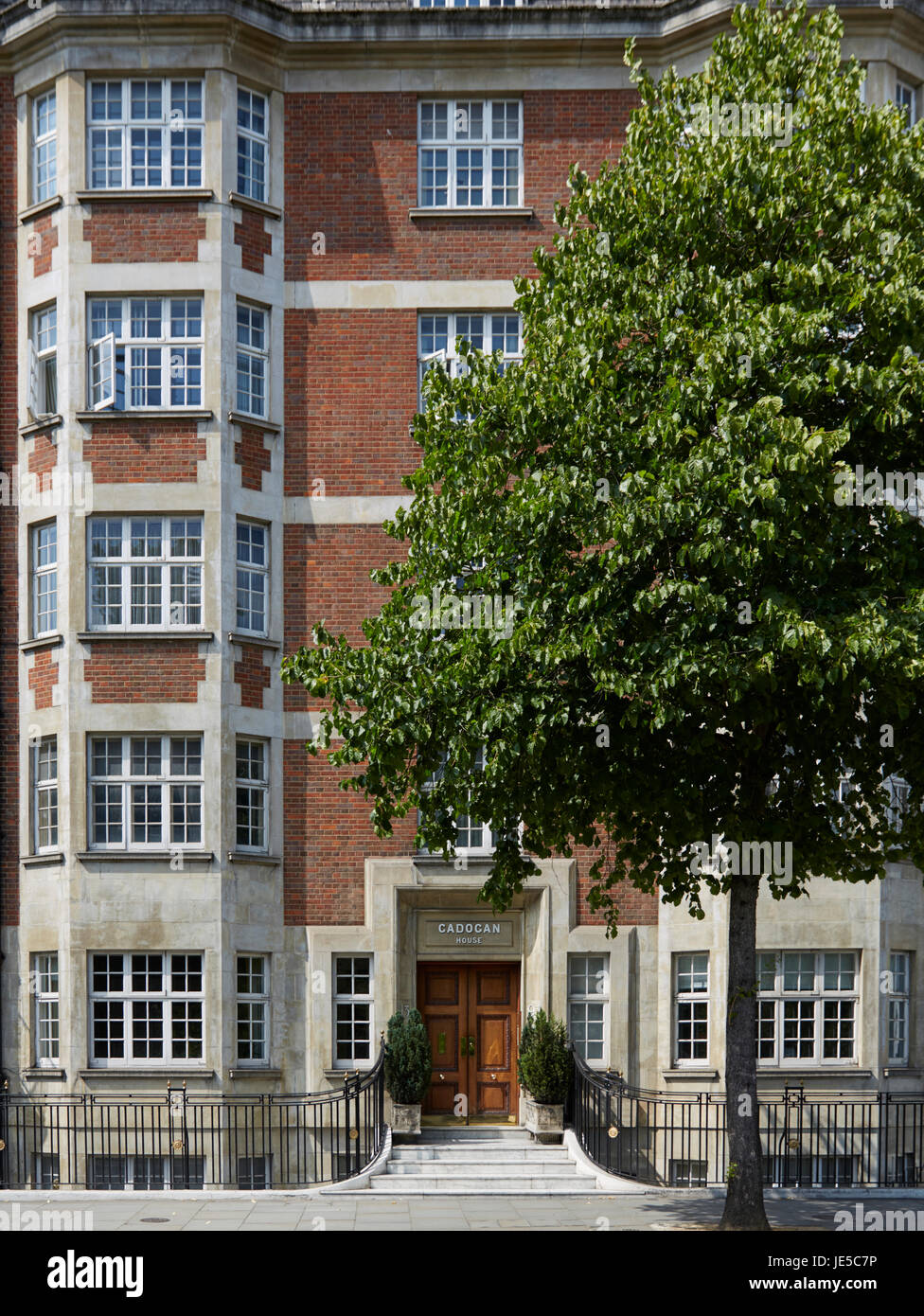 Cadogan House, London, UK Stock Photo - Alamy