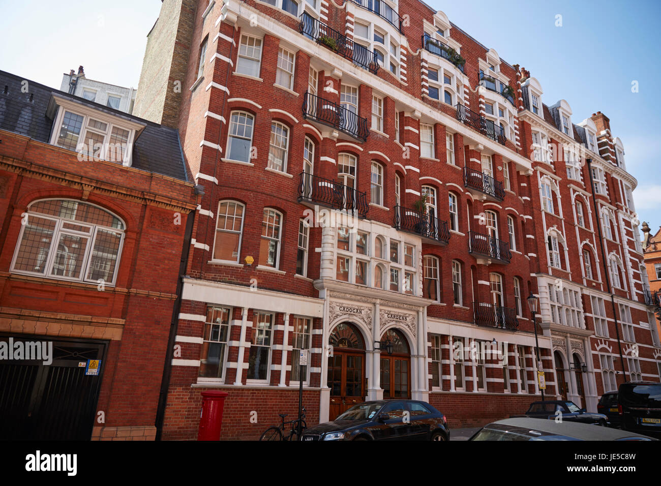 Cadogan Gardens, London, UK Stock Photo - Alamy