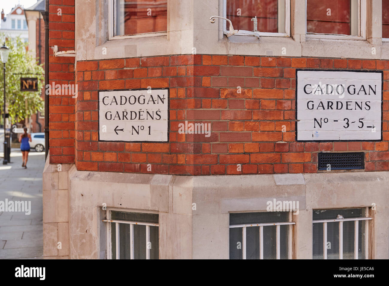 Cadogan Gardens, London, UK Stock Photo - Alamy