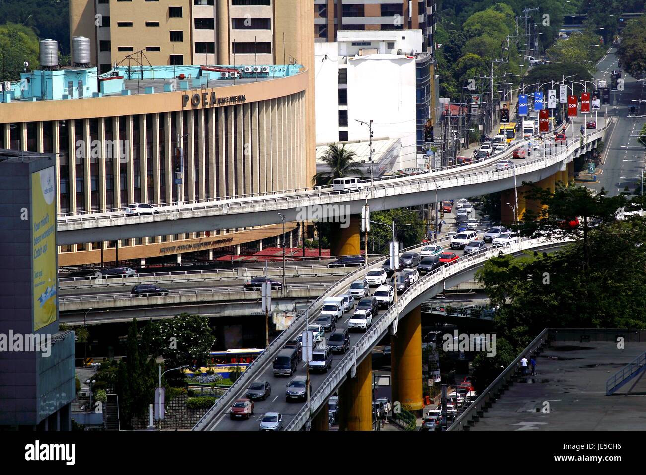Traffic intersection city manila High Resolution Stock Photography and ...
