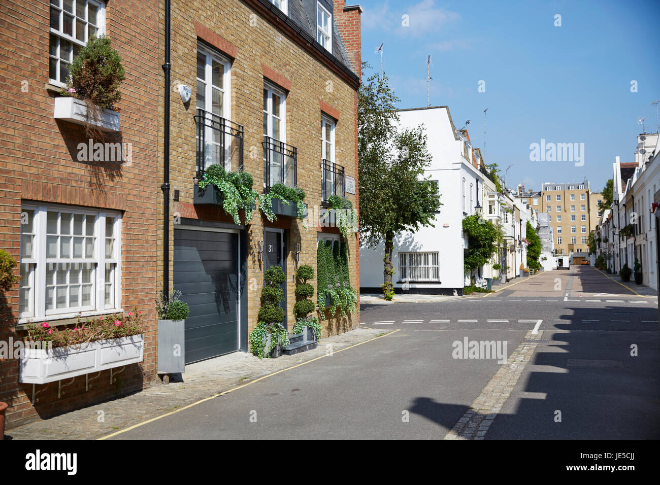 Clabon Mews, London, UK Stock Photo - Alamy