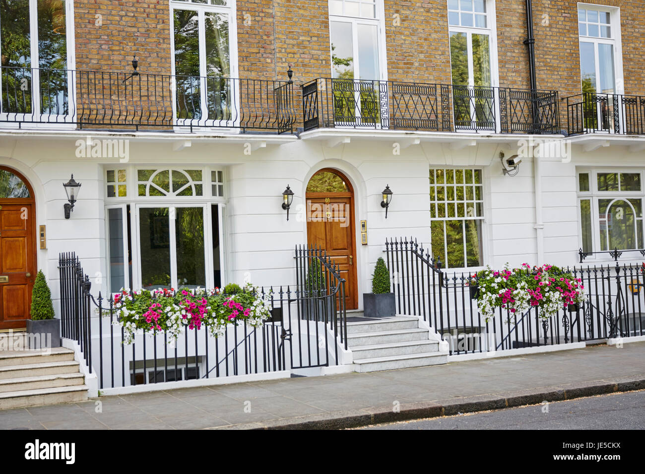 Cadogan Place, London, UK Stock Photo - Alamy