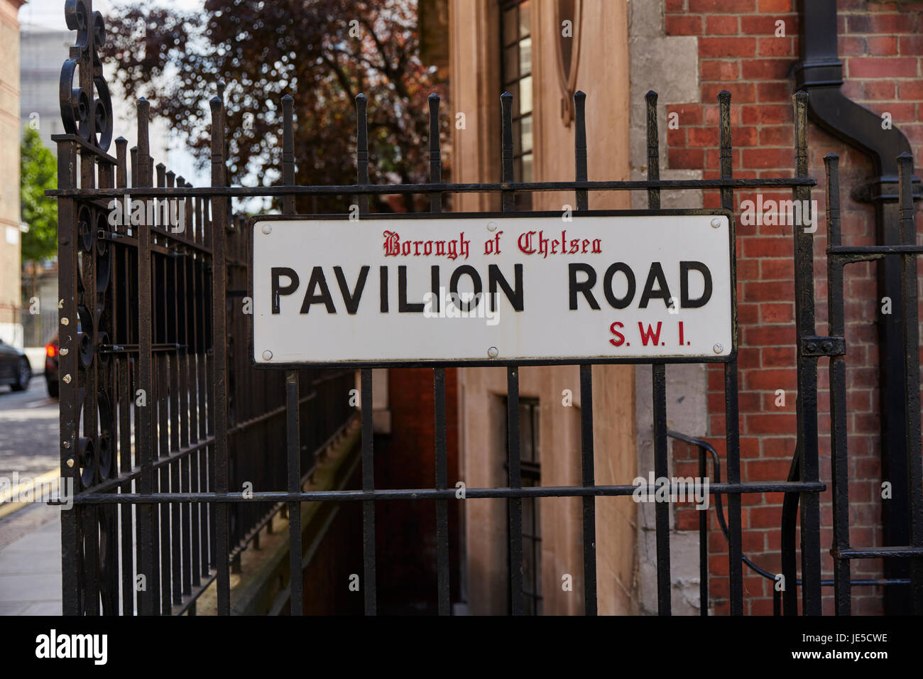 Pavillion Road, London, UK Stock Photo - Alamy