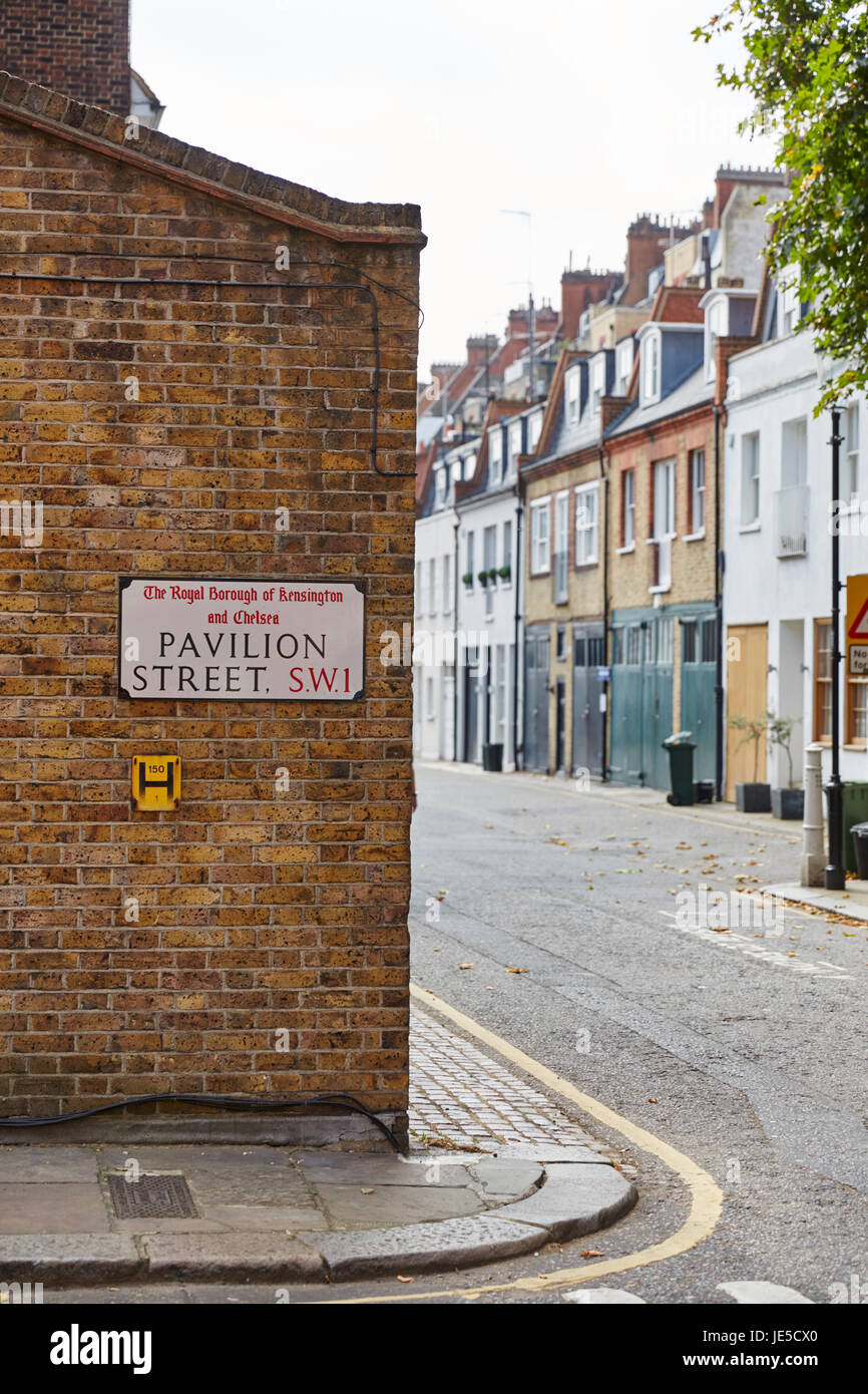 Pavillion Road, London, UK Stock Photo - Alamy
