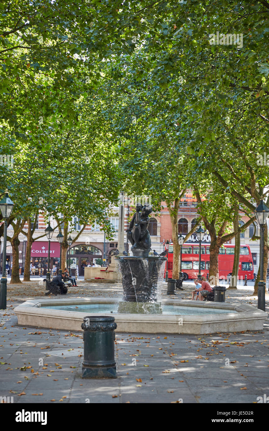 Sloane Square, London, UK Stock Photo - Alamy