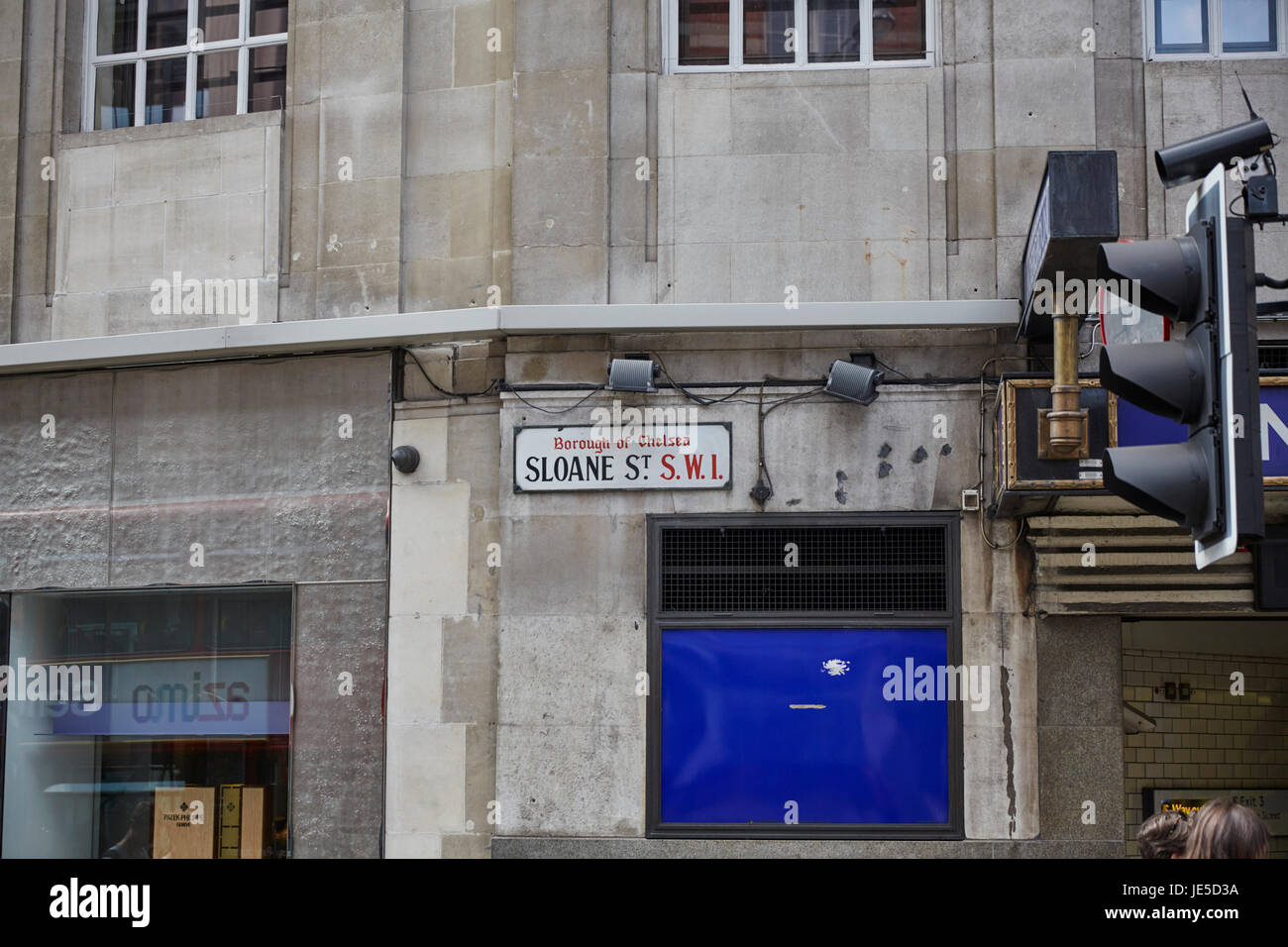 Sloane street sign hi-res stock photography and images - Alamy
