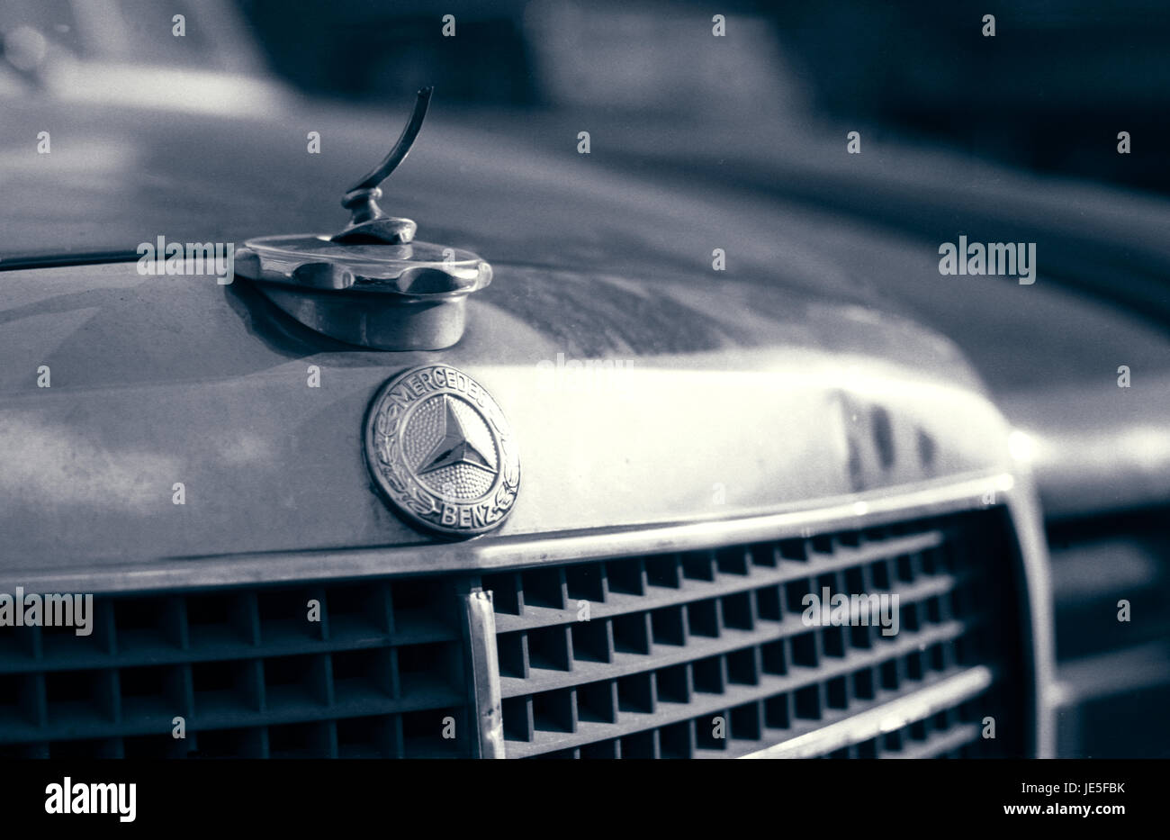 Mercedes logo history hi-res stock photography and images - Alamy