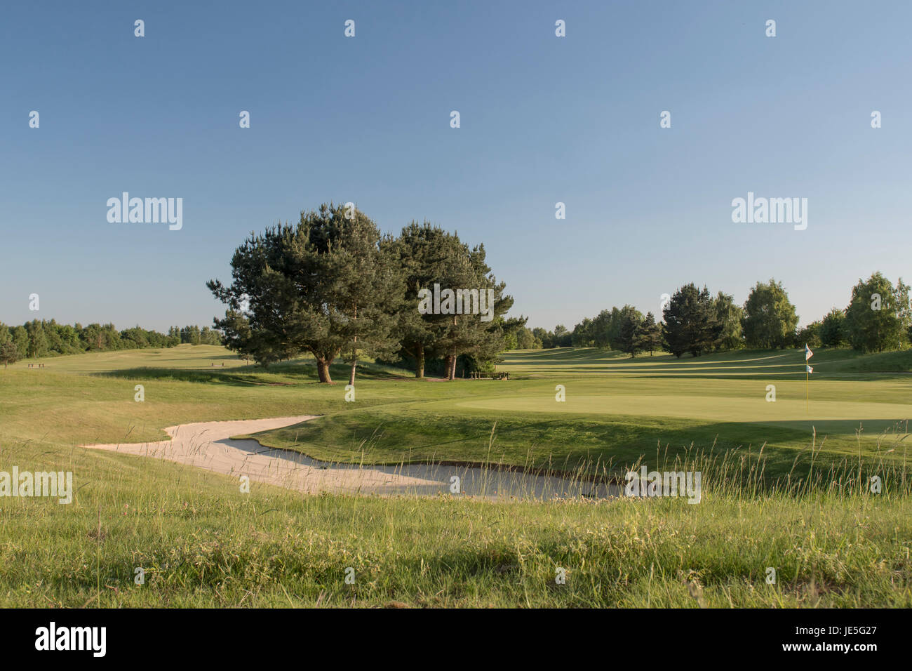 Golfing in england hi-res stock photography and images - Alamy