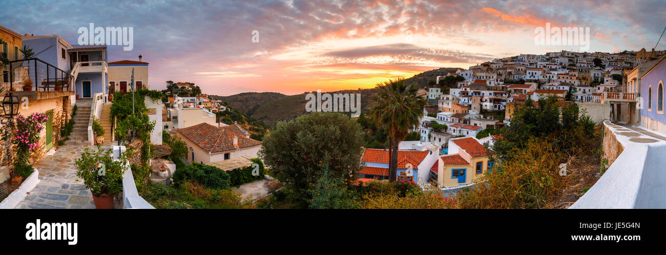 Ioulida kea hi-res stock photography and images - Alamy