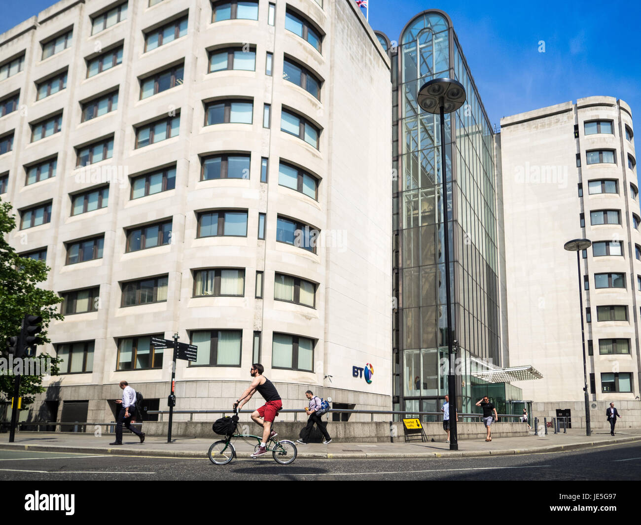 Bt centre newgate street hi-res stock photography and images - Alamy