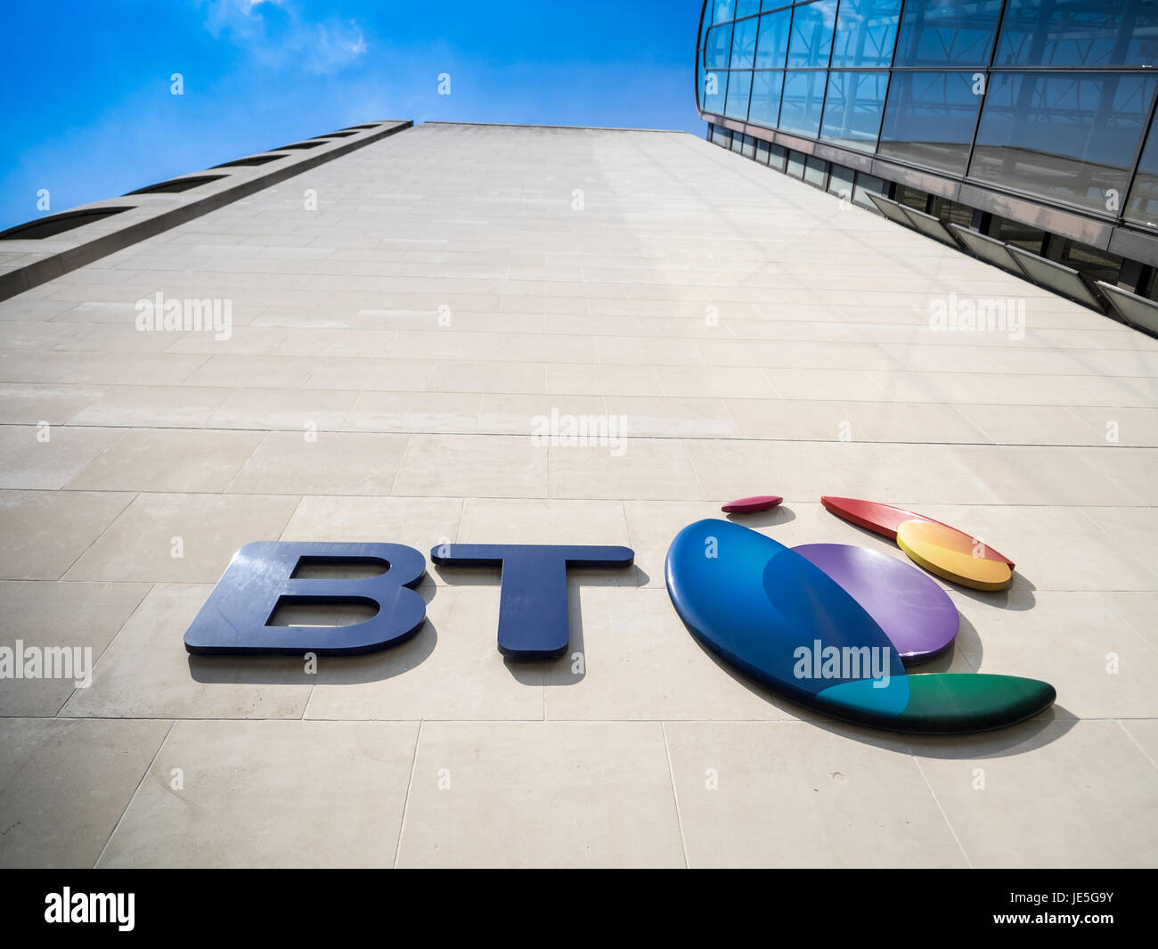 Bt centre newgate street hi-res stock photography and images - Alamy