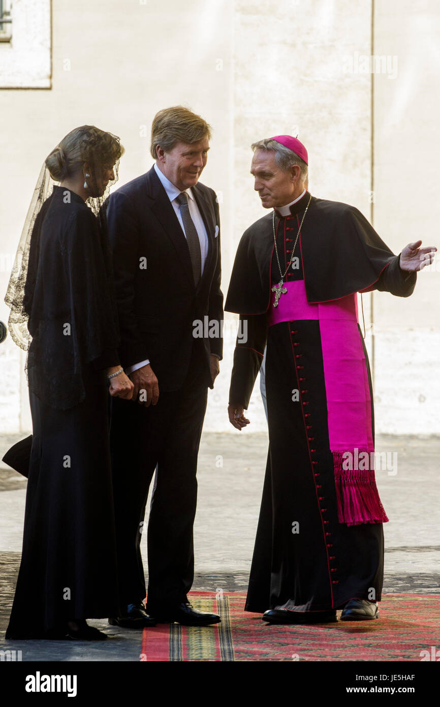Vatican City, Vatican. 22nd June, 2017. King Willem Alexander and the ...