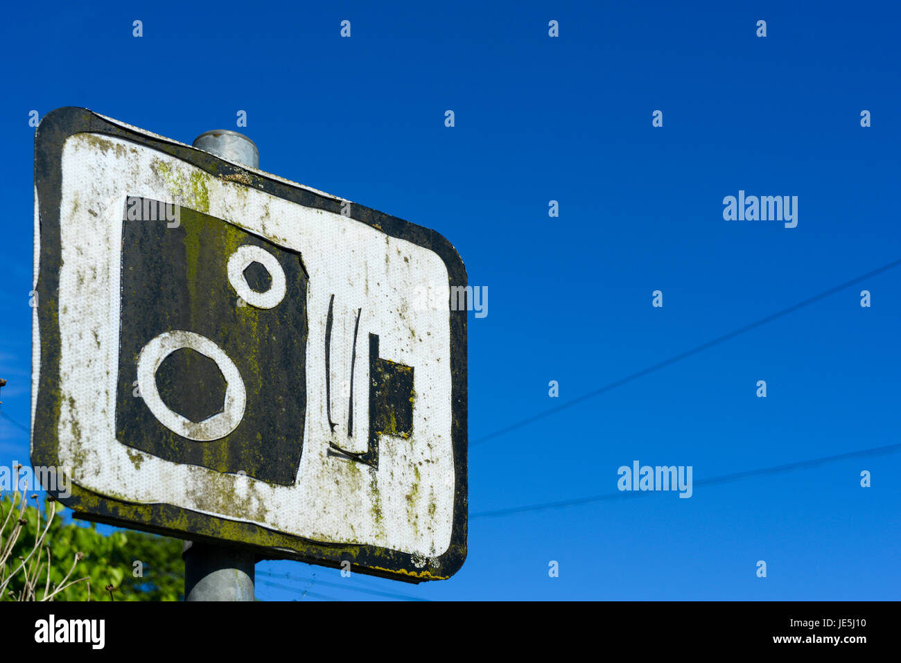 Speed camera sign uk hi-res stock photography and images - Alamy