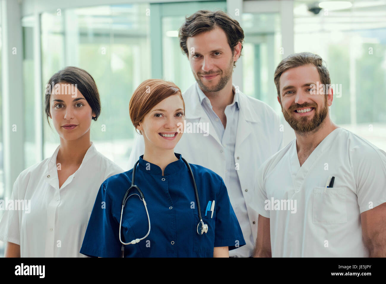 Doctors medical team healthcare career hi-res stock photography and ...