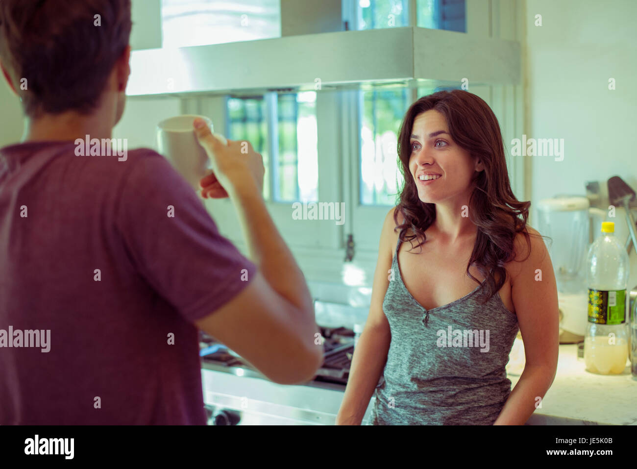 Married couple discussion home hi-res stock photography and images - Alamy