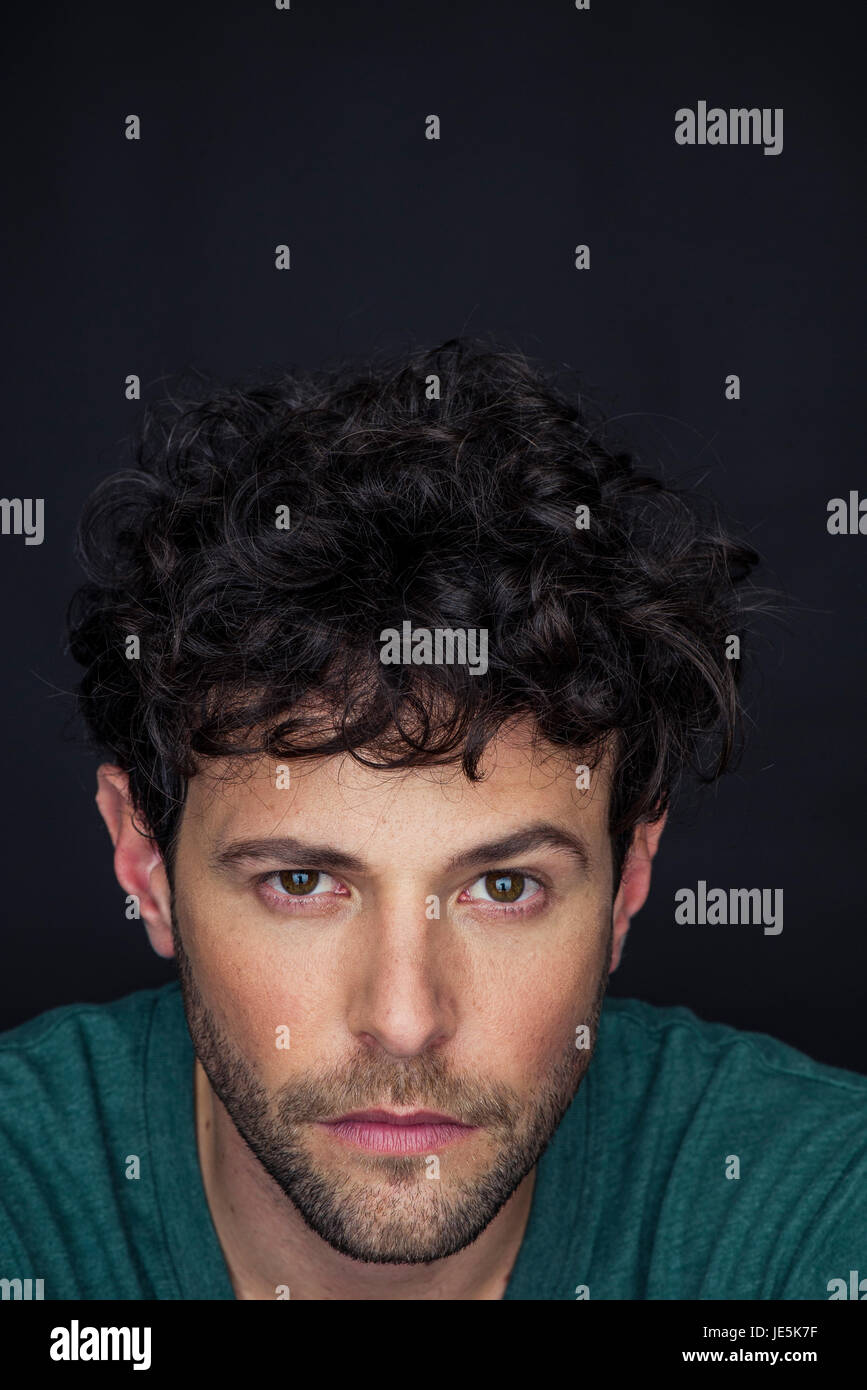 Raising eyebrows hi-res stock photography and images - Alamy