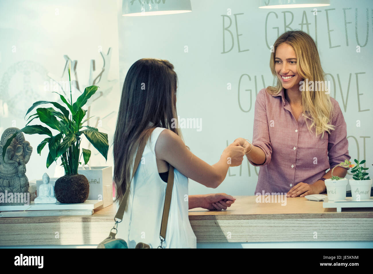 English shopkeeper hi-res stock photography and images - Alamy