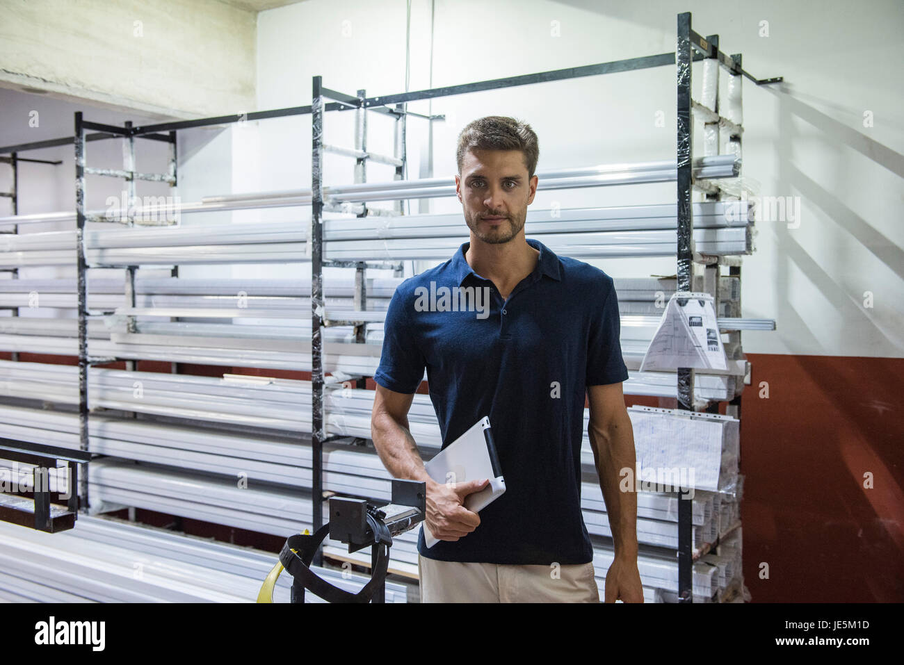 Portrait factory worker in front hi-res stock photography and images ...