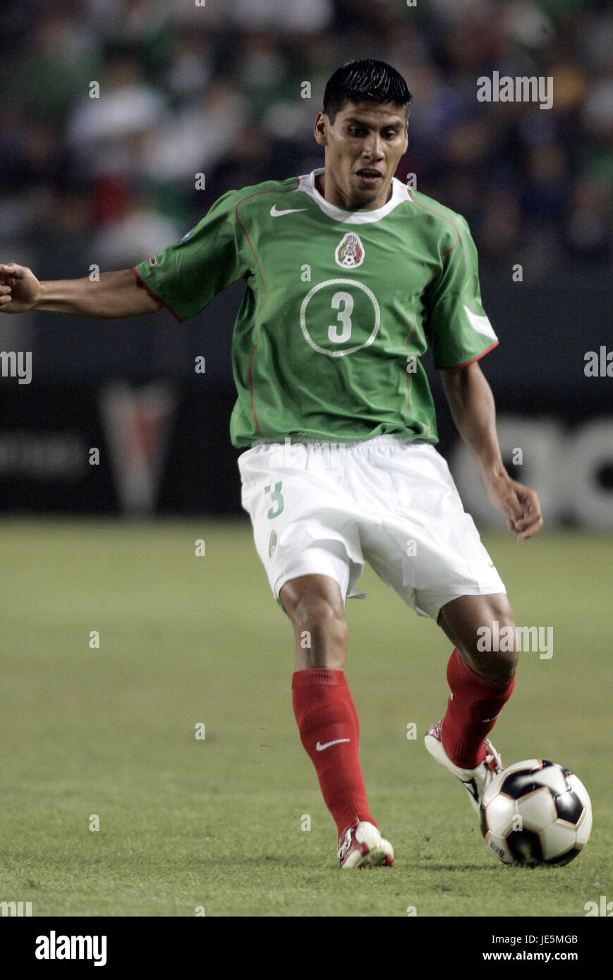 CARLOS ARNALDO SALCIDO MEXICO HOME DEPOT CENTRE CARSON LA USA 08 July 2005 Stock Photo - Alamy