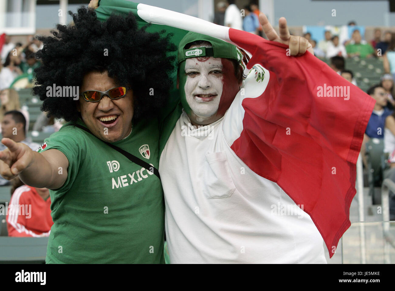 Mexico football fans hi-res stock photography and images - Alamy