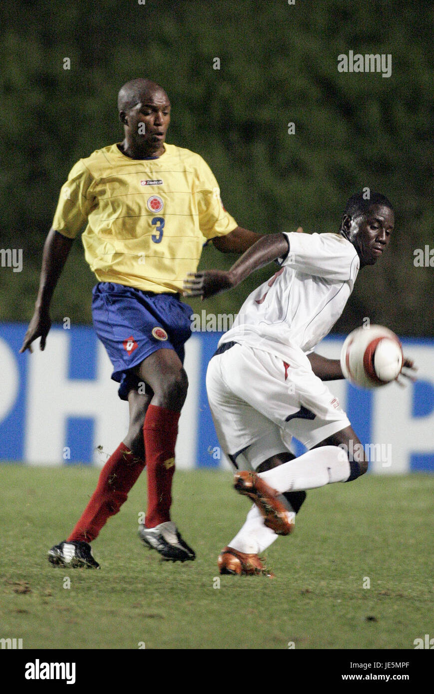 A MOSQUERA & EDDIE JOHNSON USA V COLOMBIA TITAN STADIUM FULLERTON LA ...