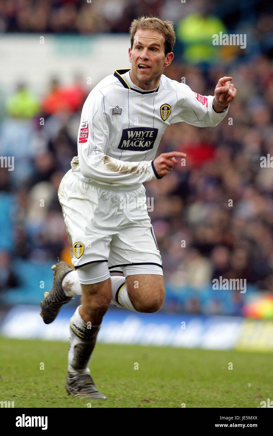 EDDIE LEWIS LEEDS UNITED FC ELLAND ROAD LEEDS ENGLAND 31 December 2005 ...