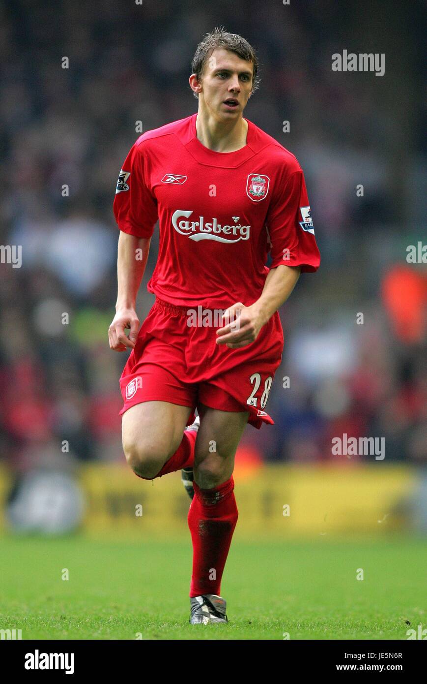 STEPHEN WARNOCK LIVERPOOL FC ANFIELD LIVERPOOL ENGLAND 03 December 2005 ...
