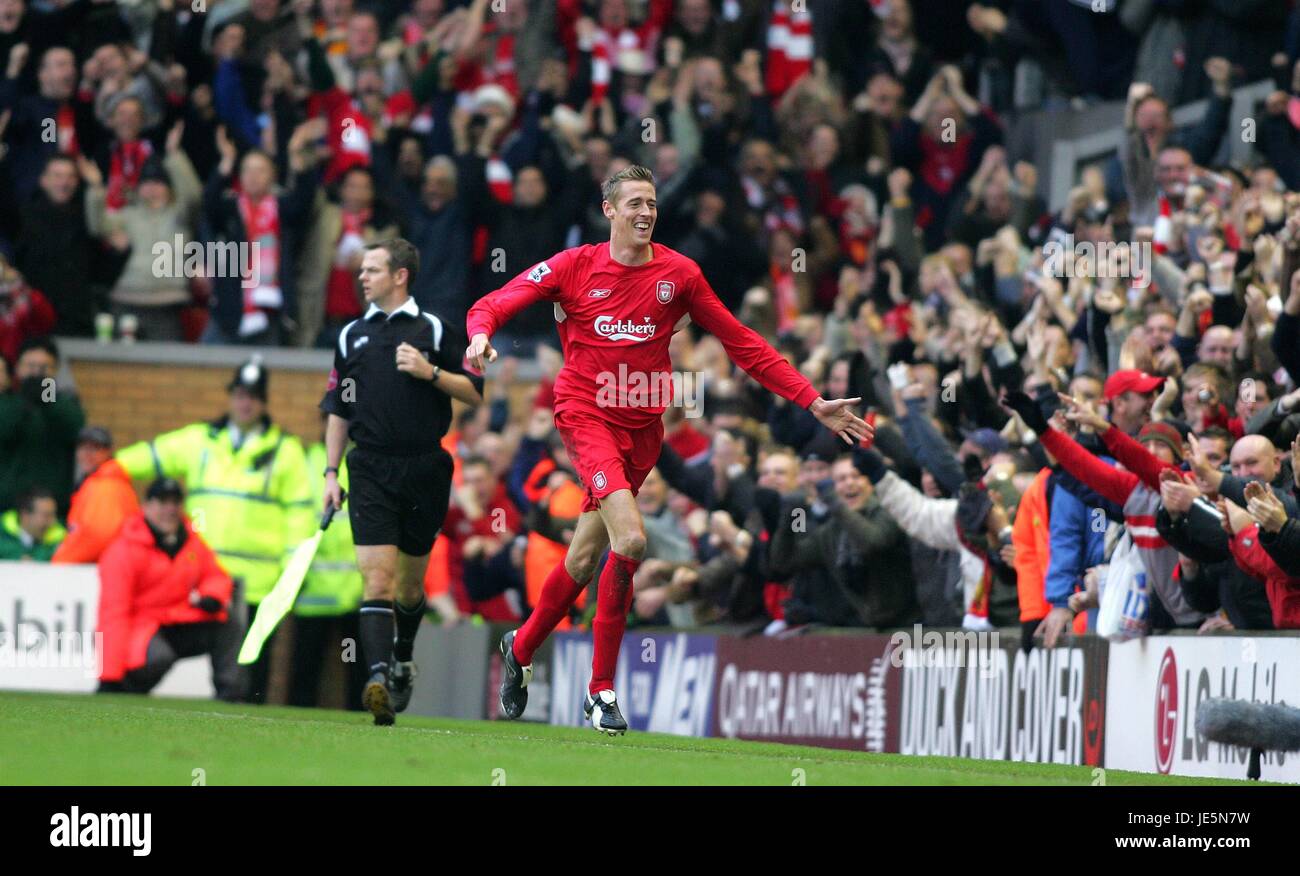 PETER CROUCH LIVERPOOL FC ANFIELD LIVERPOOL ENGLAND 03 December 2005 ...