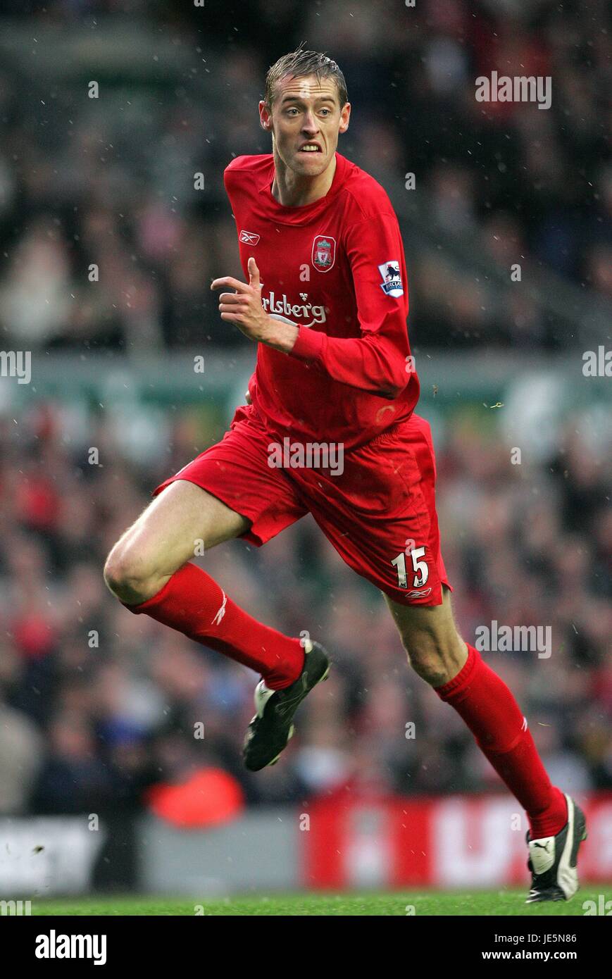 PETER CROUCH LIVERPOOL FC ANFIELD LIVERPOOL ENGLAND 03 December 2005 ...