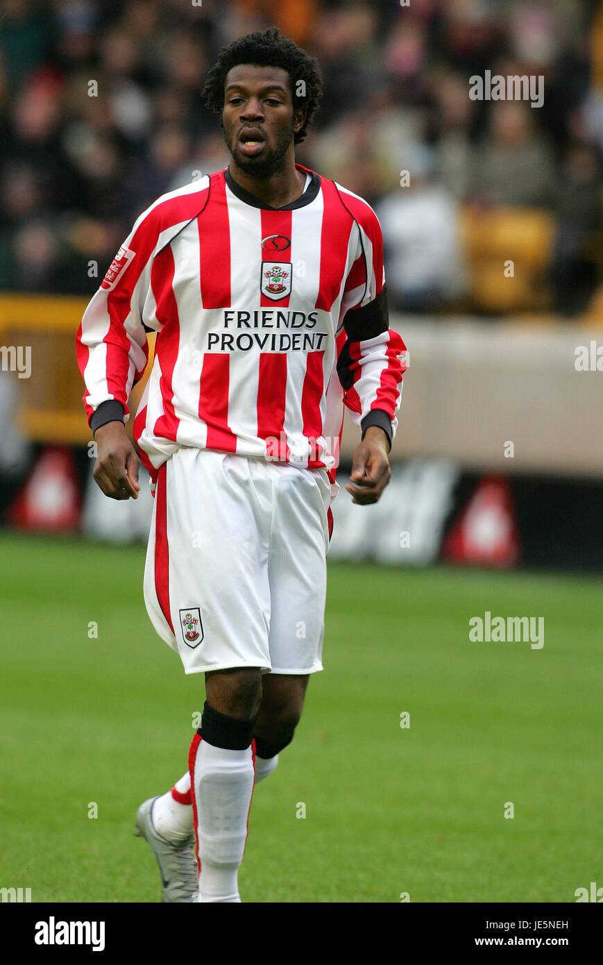 YOANN FOLLY SOUTHAMPTON FC MOLINEUX WOLVERHAMPTON ENGLAND 26 November ...
